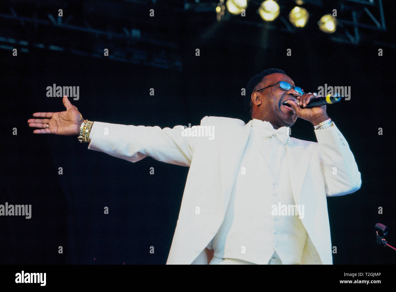 Al greene white suit hi-res stock photography and images - Alamy