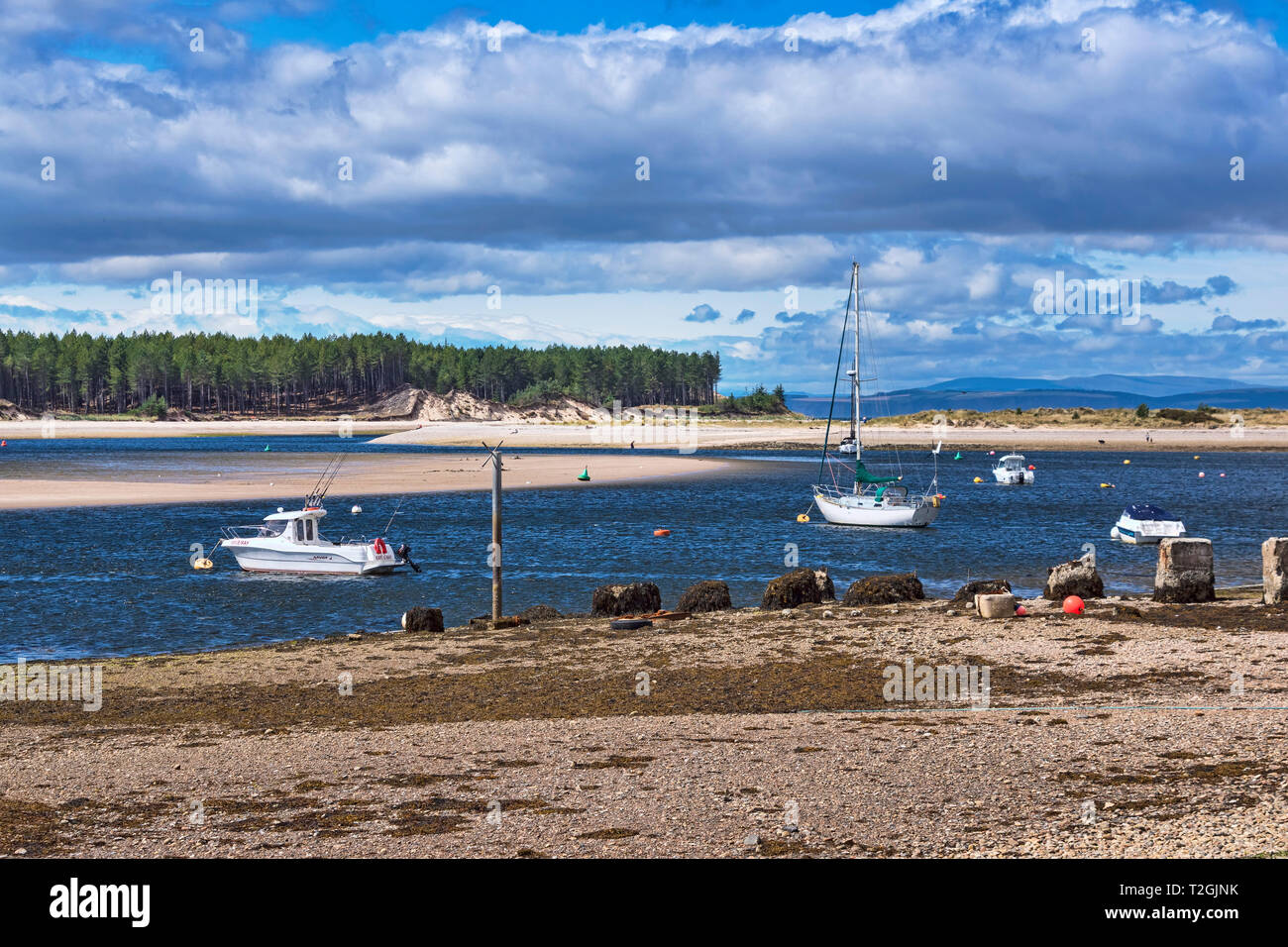 Findhorn bay scotland hi-res stock photography and images - Alamy