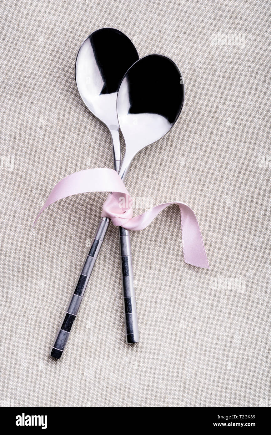 Love spoons hi-res stock photography and images - Alamy