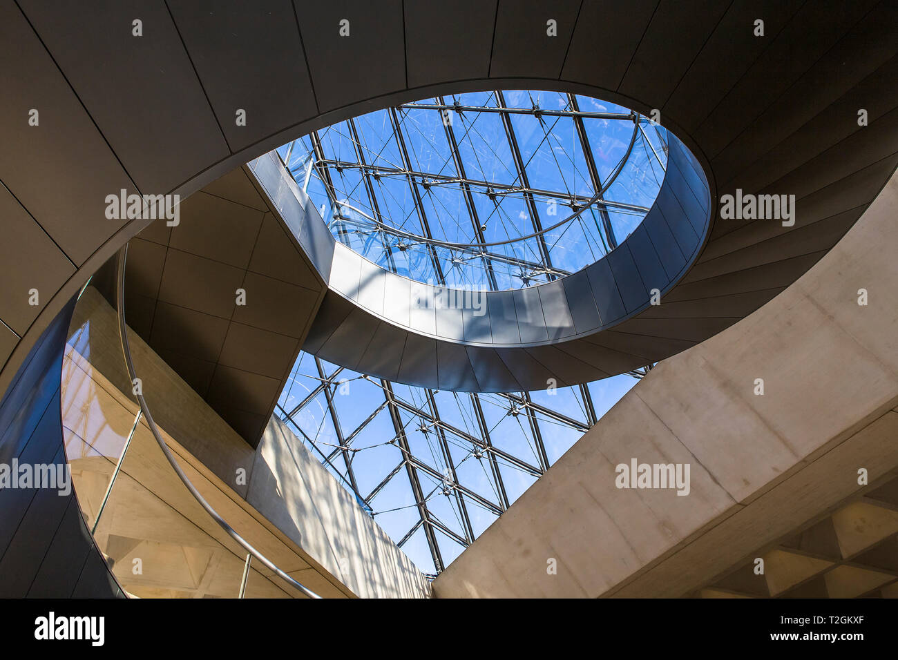 Spiral staircase louvre museum paris hi-res stock photography and ...
