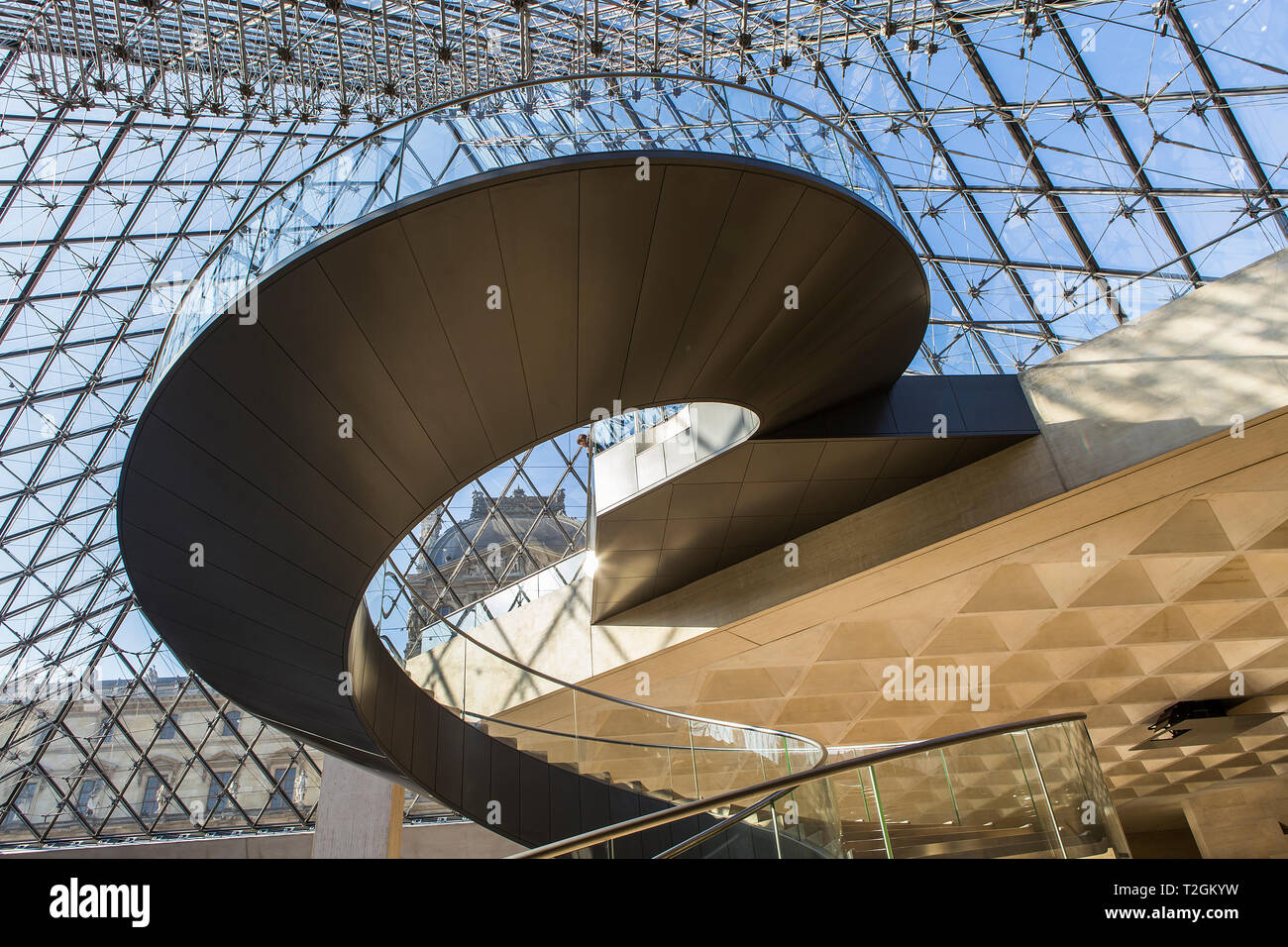 Spiral staircase louvre museum paris hi-res stock photography and ...