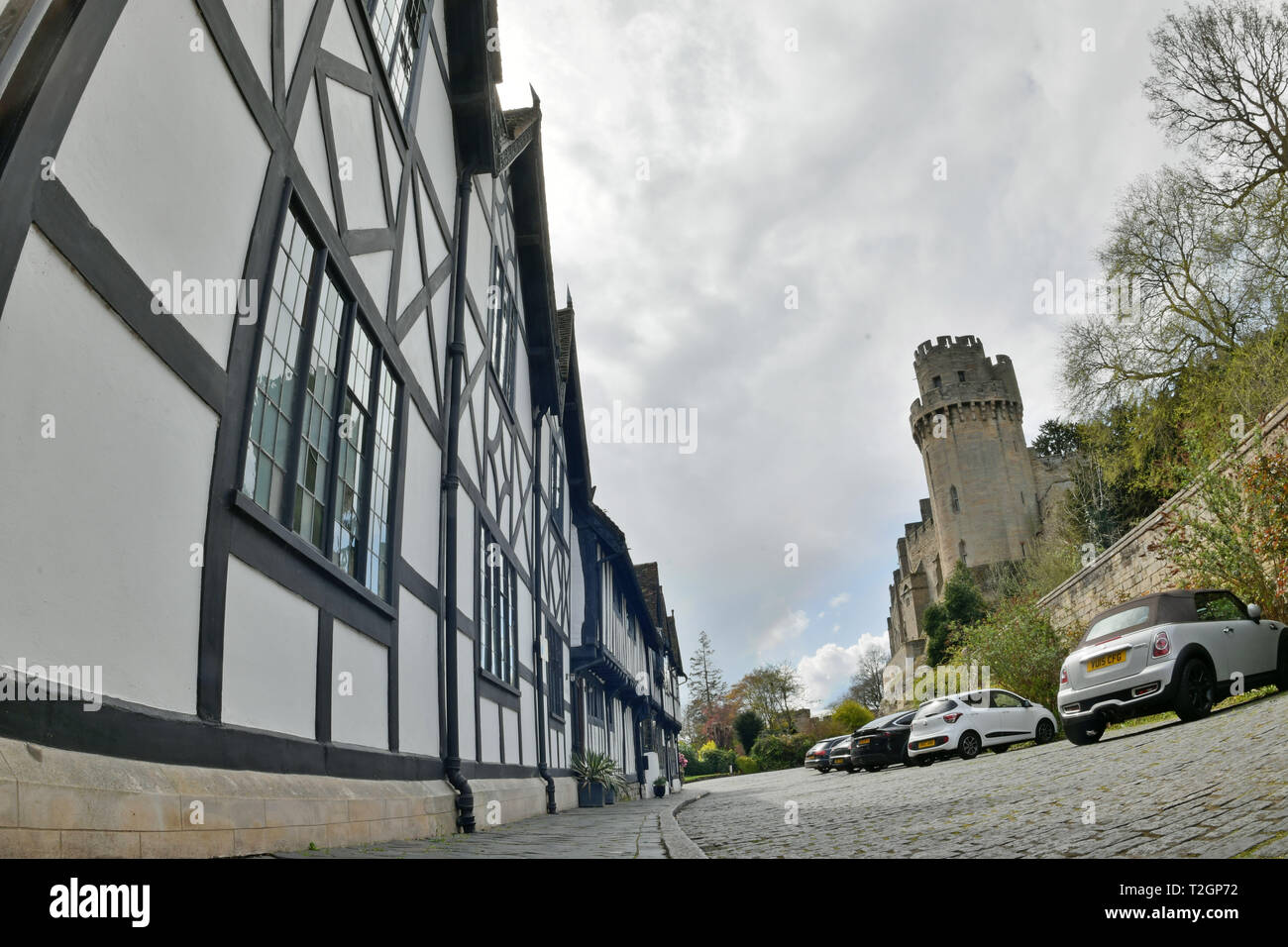 England warwickshire warwick tudor houses hi-res stock photography and ...