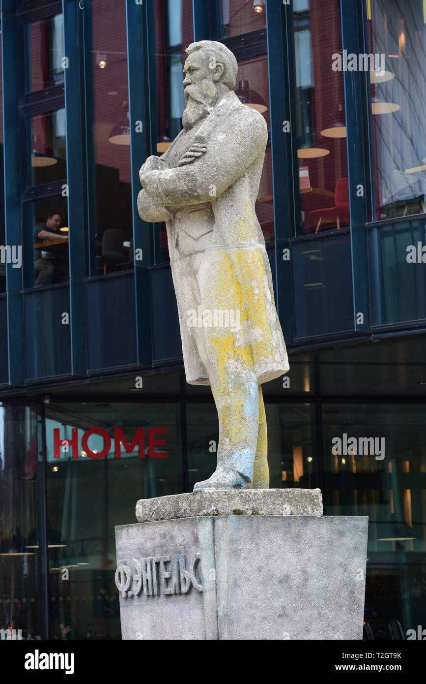 Friedrich engels statue in britain hi-res stock photography and images ...