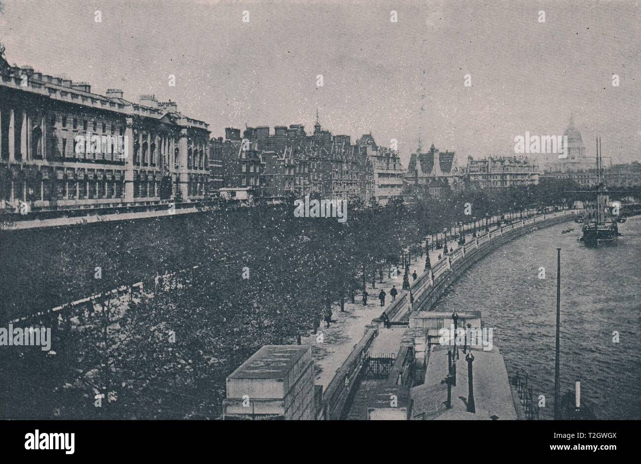 Victoria embankment 19th century hi-res stock photography and images ...