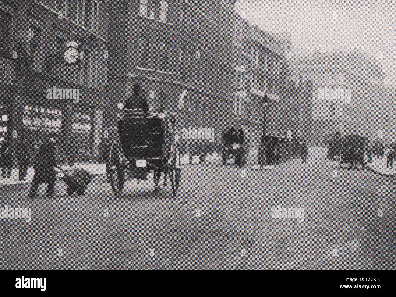 Queen victoria street london vintage hi-res stock photography and ...