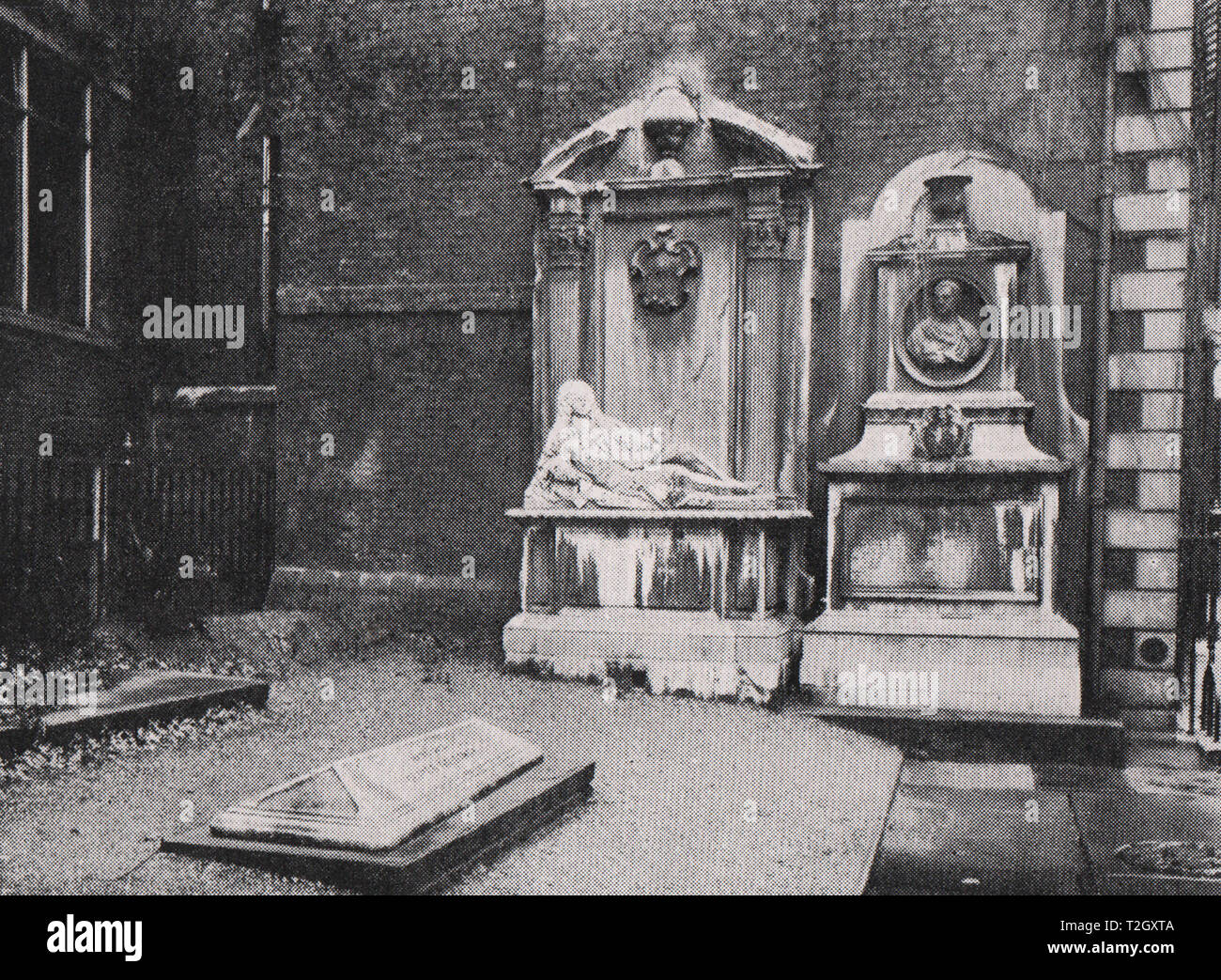 Oliver goldsmiths hi-res stock photography and images - Alamy