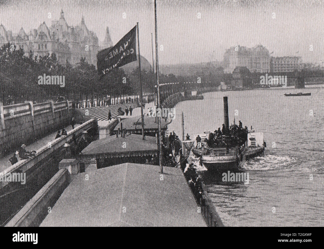 The Embankment from Westminster Bridge Stock Photo - Alamy