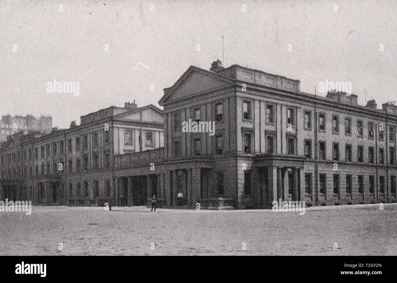 Wellington barracks hi-res stock photography and images - Alamy