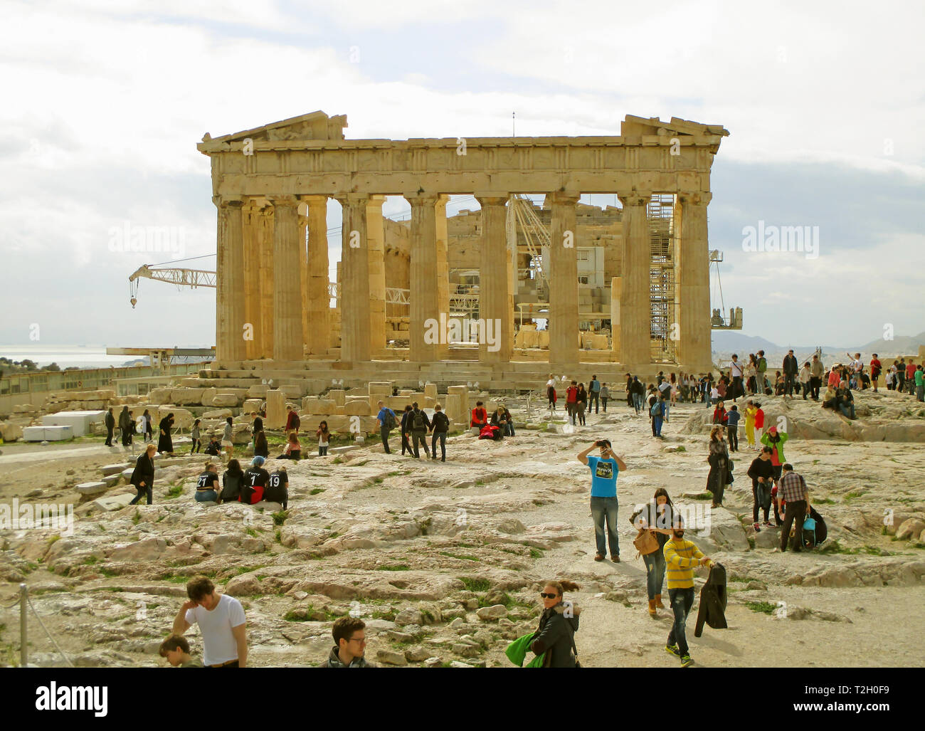 Many of Visitors at the Parthenon, the Ancient Greek Temple Dedicated ...