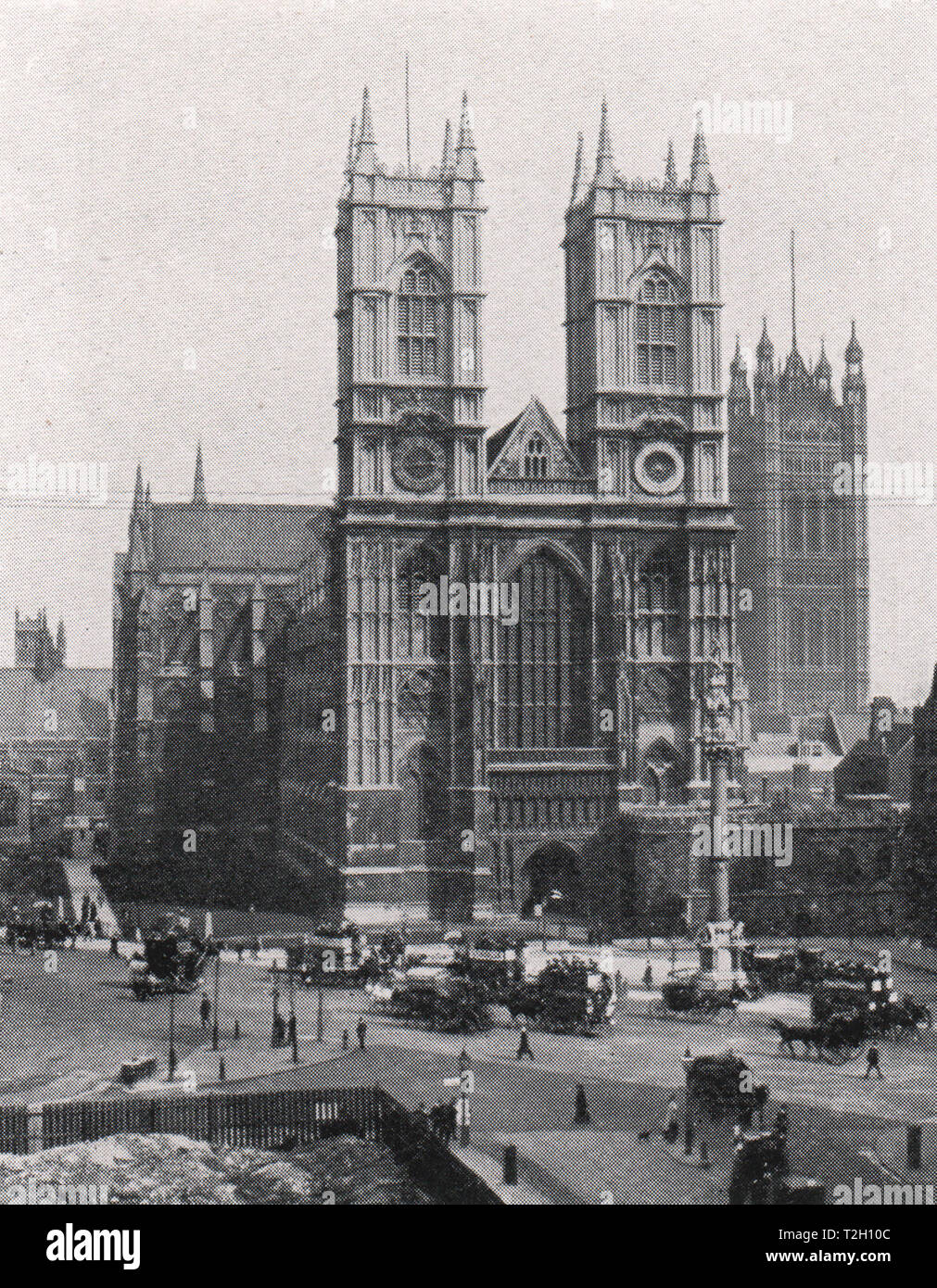 West front westminster abbey hi-res stock photography and images - Alamy
