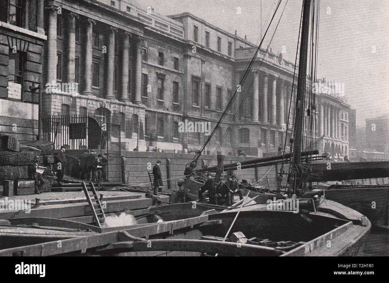 London customs house hi-res stock photography and images - Alamy