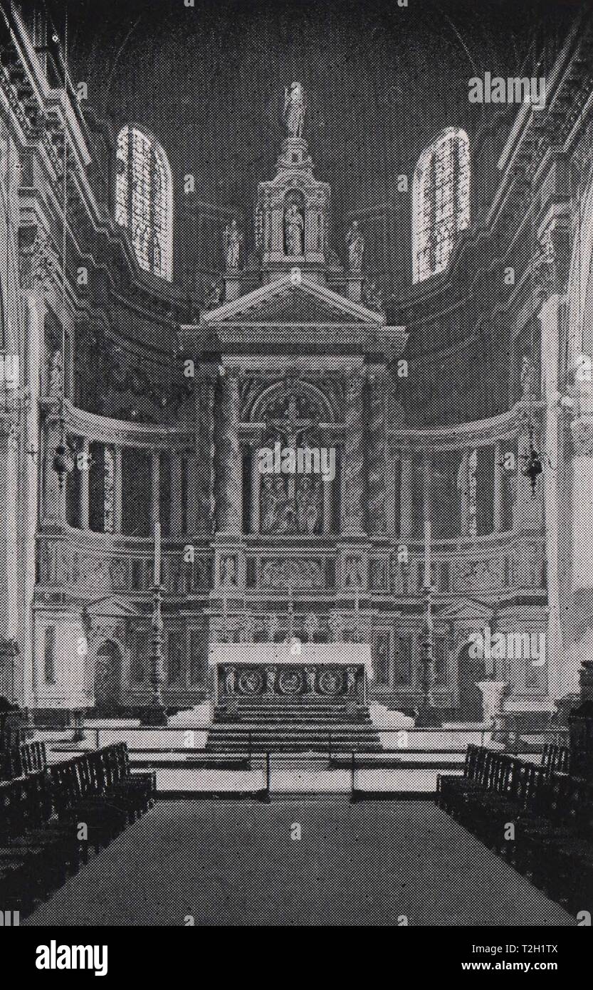 Reredos hi-res stock photography and images - Alamy