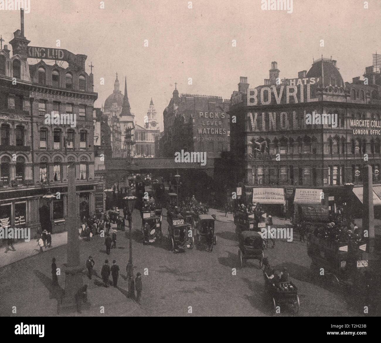 Ludgate circus hi-res stock photography and images - Alamy