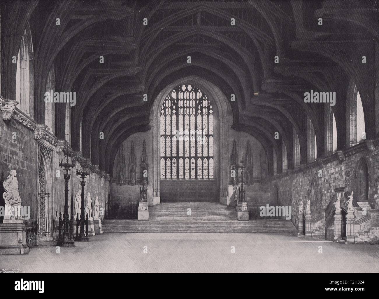 Westminster Hall - Looking towards St. Stephen's porch: Showing the ...