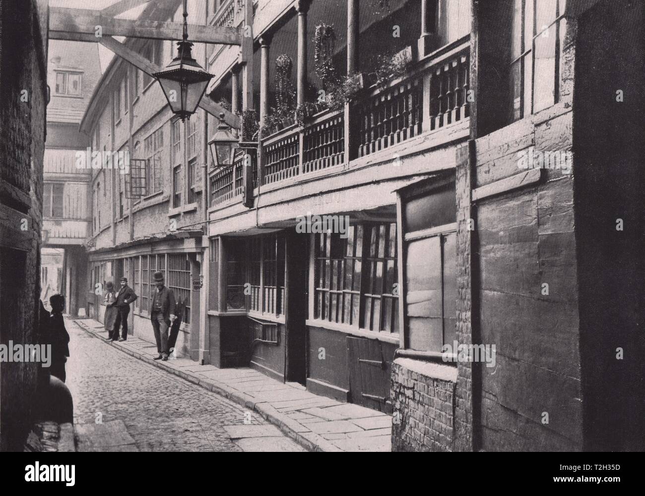 Old george inn hi-res stock photography and images - Alamy