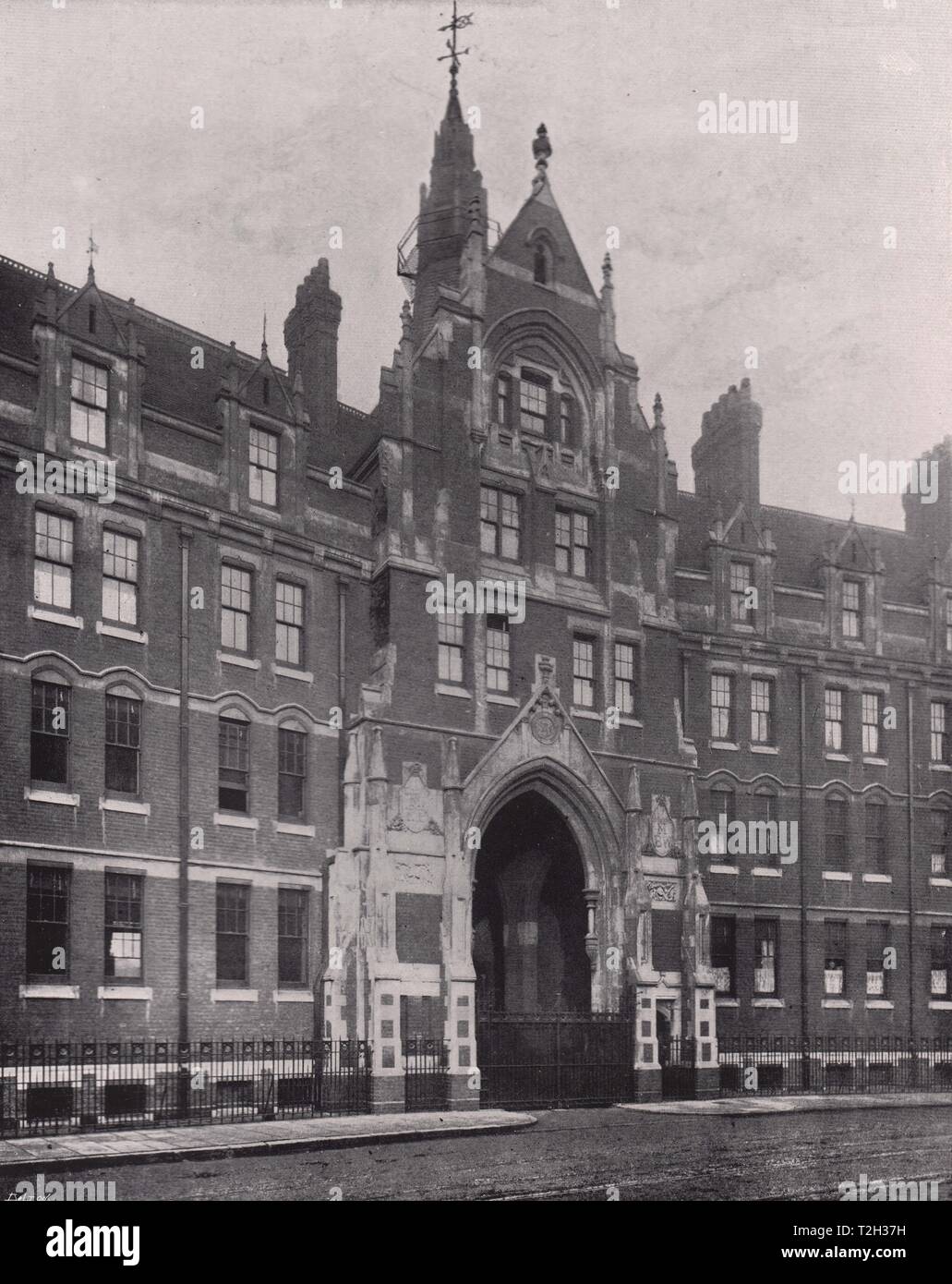 Southwark street - the Head-Quarters of the metropolitan fire Brigade ...