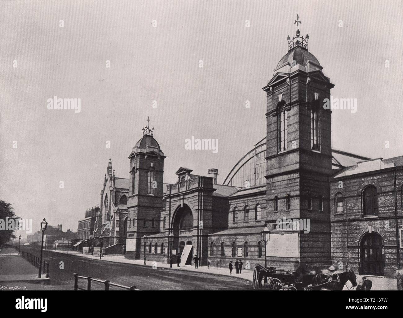 Agricultural hall hi-res stock photography and images - Alamy