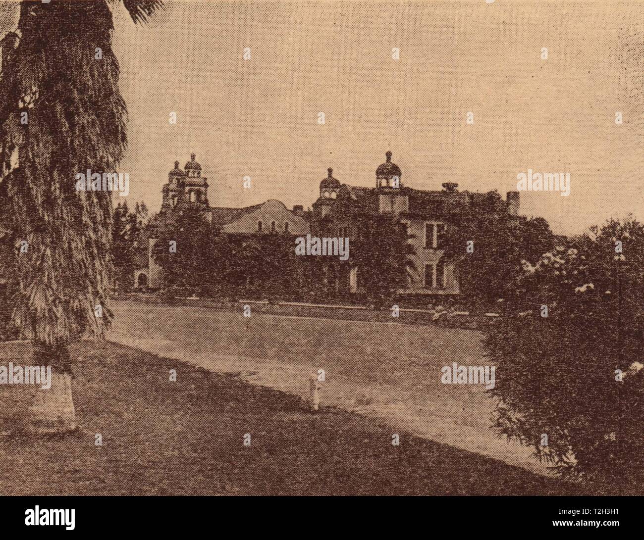 Sherman institute hi-res stock photography and images - Alamy