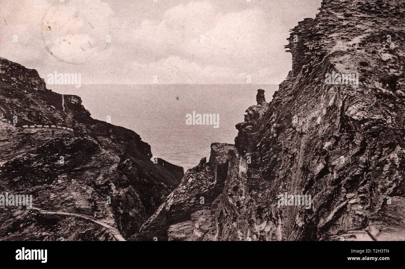 King arthurs castle hi-res stock photography and images - Alamy