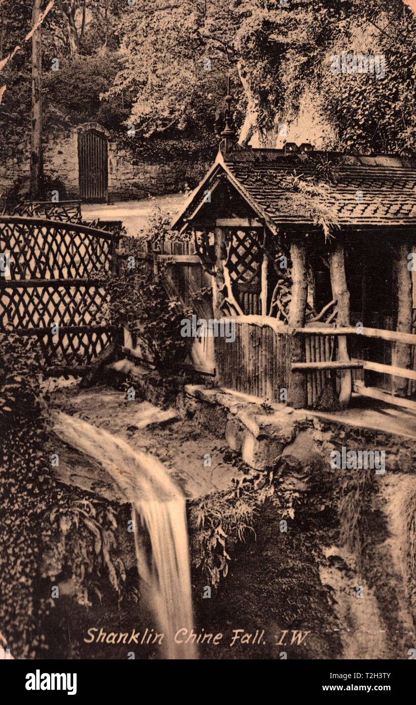 Isle wight shanklin chine hi-res stock photography and images - Alamy