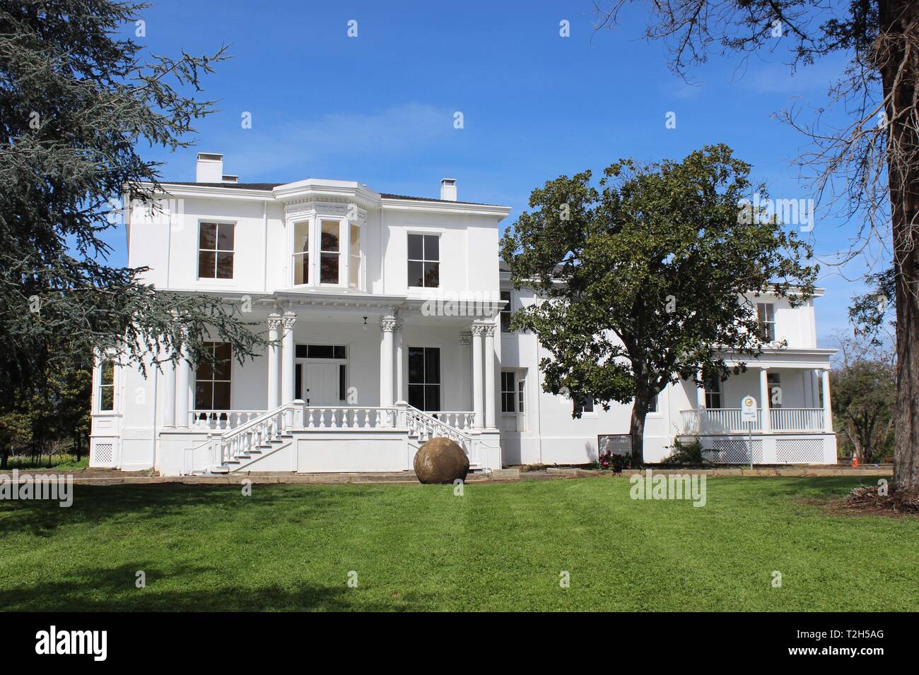 Army officers quarters hi-res stock photography and images - Alamy