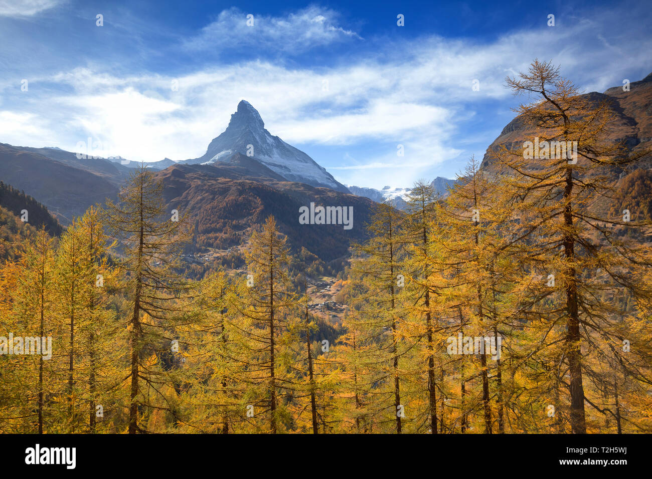 Matterhorn in autumn hi-res stock photography and images - Alamy