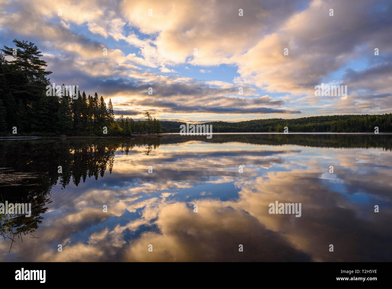 Highland backpacking trail hi-res stock photography and images - Alamy