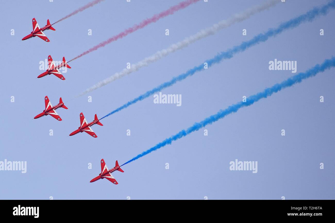 Red Arrows aerobatic display 170817 Stock Photo - Alamy