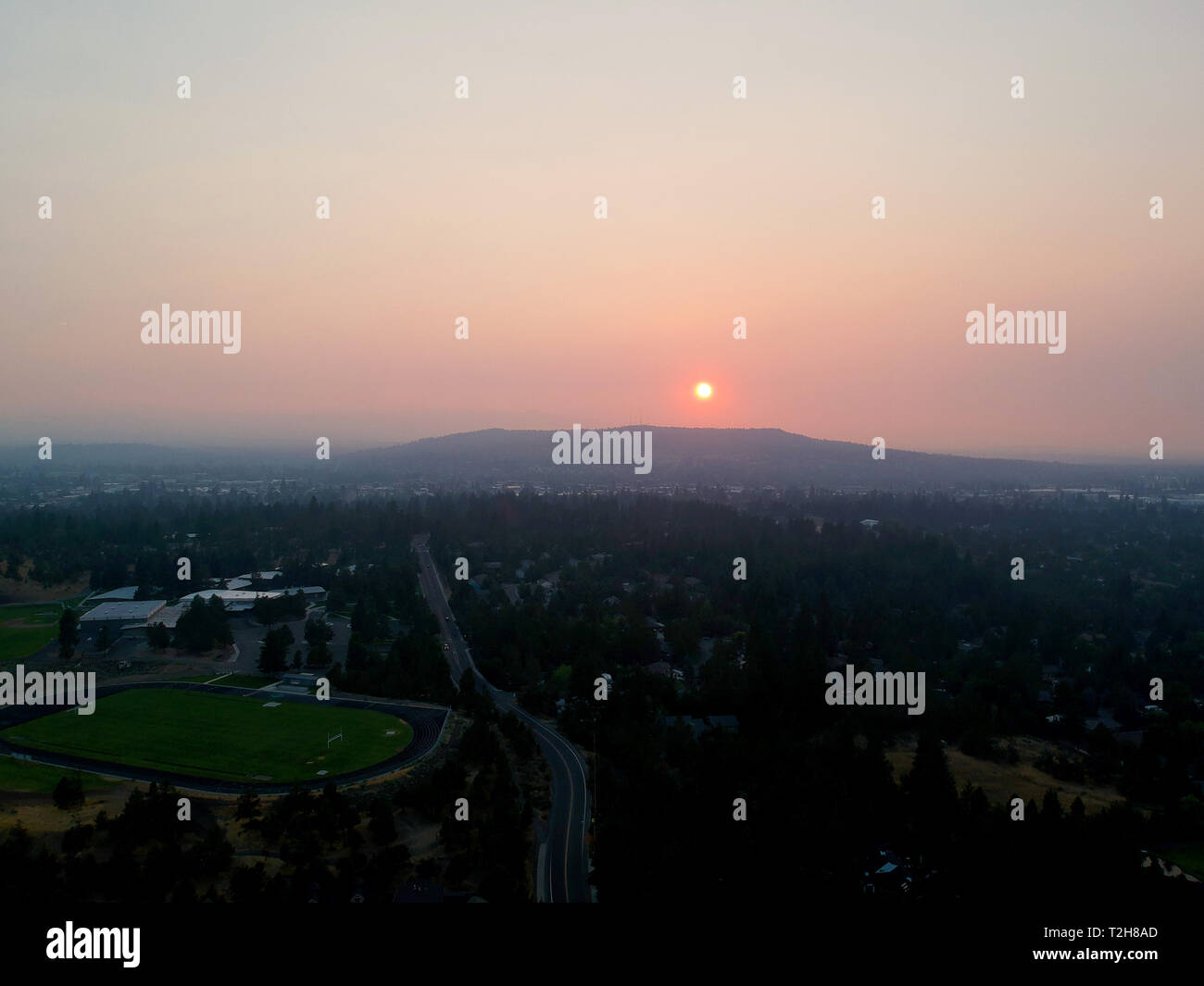 Bend oregon skyline hi-res stock photography and images - Alamy