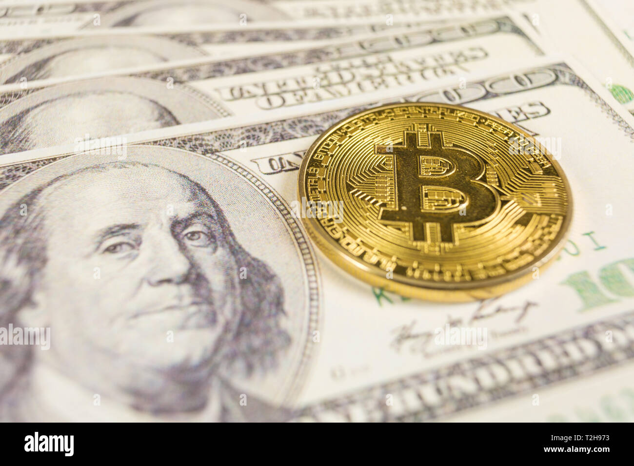 Web mining image hi-res stock photography and images - Alamy