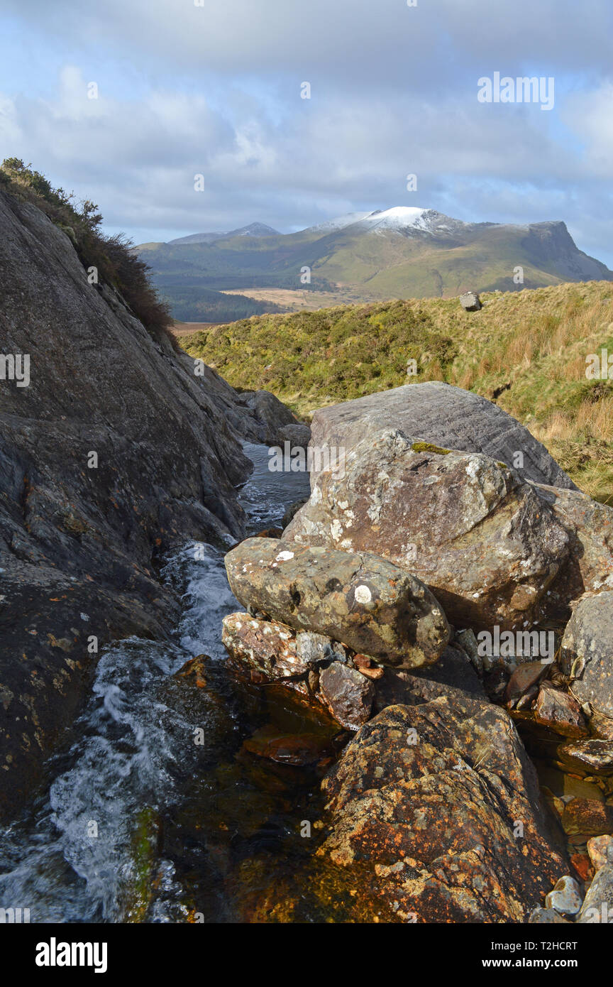 Nantlle Ridge viewed from deviated trail off the Rhyd Ddu path ...