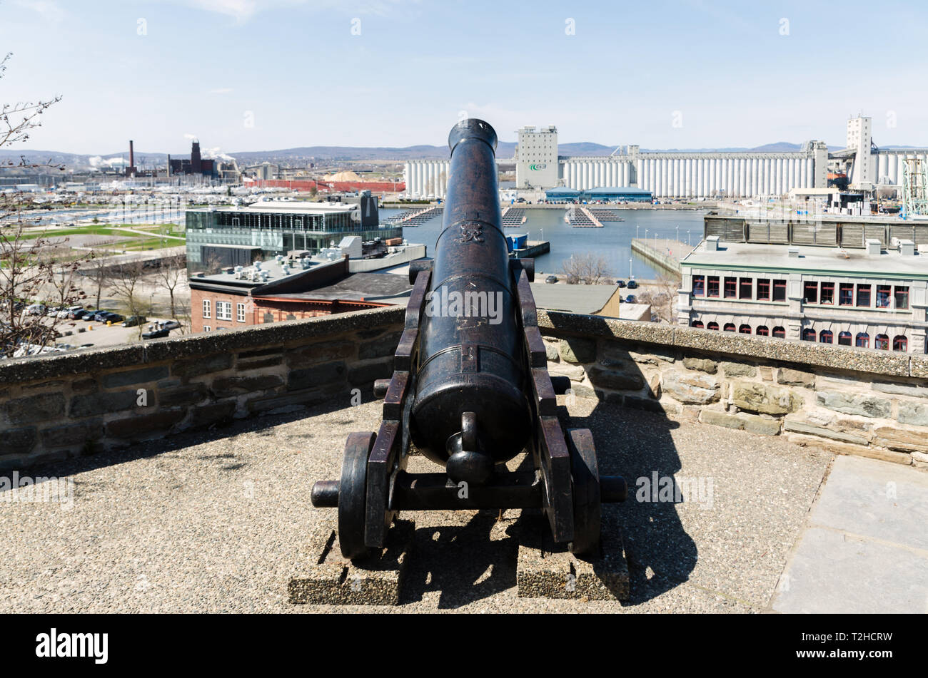 Cannon overlooking city hi-res stock photography and images - Alamy