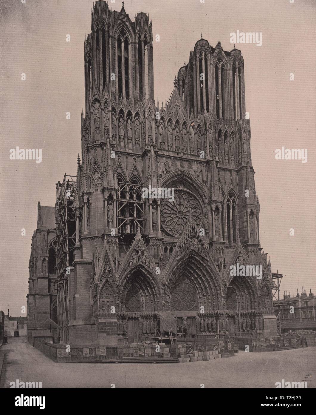 Rheims france hi-res stock photography and images - Alamy