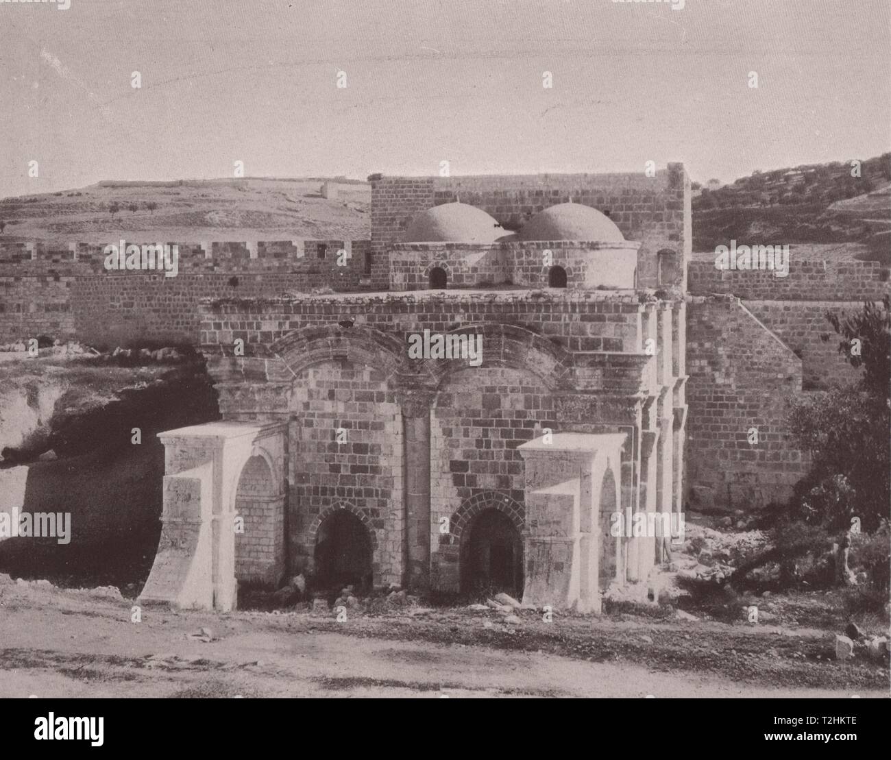 Palestine jerusalem golden gate hi-res stock photography and images - Alamy
