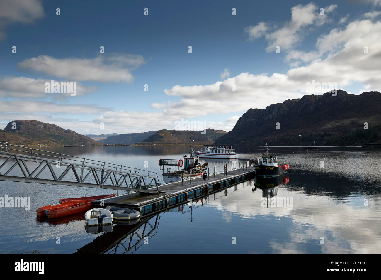 PLOCKTON LOCH CARRON WESTER ROSS SCOTLAND THE JETTY AND FISHING BOATS ...