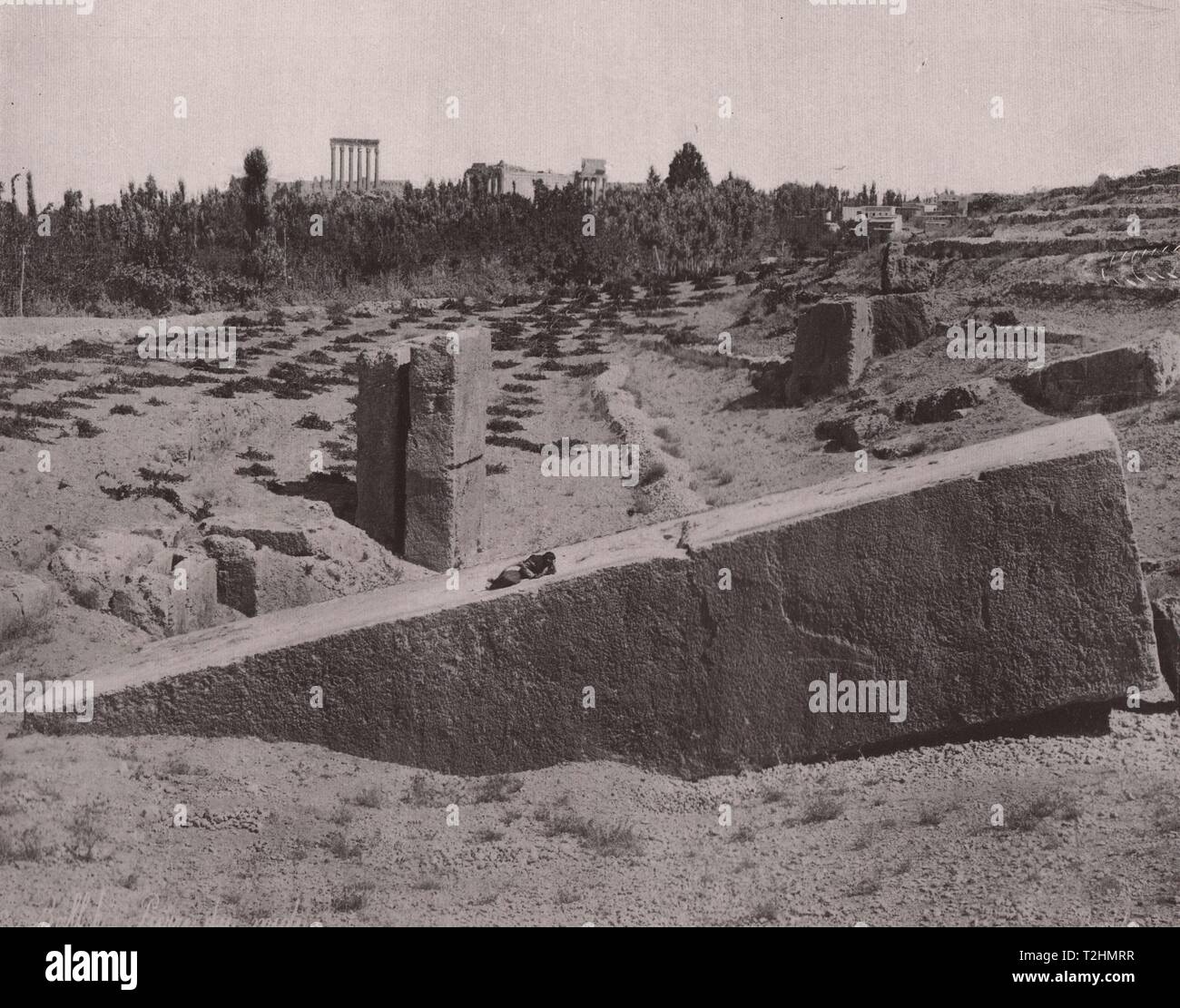Baalbek - The stone of the south Stock Photo - Alamy