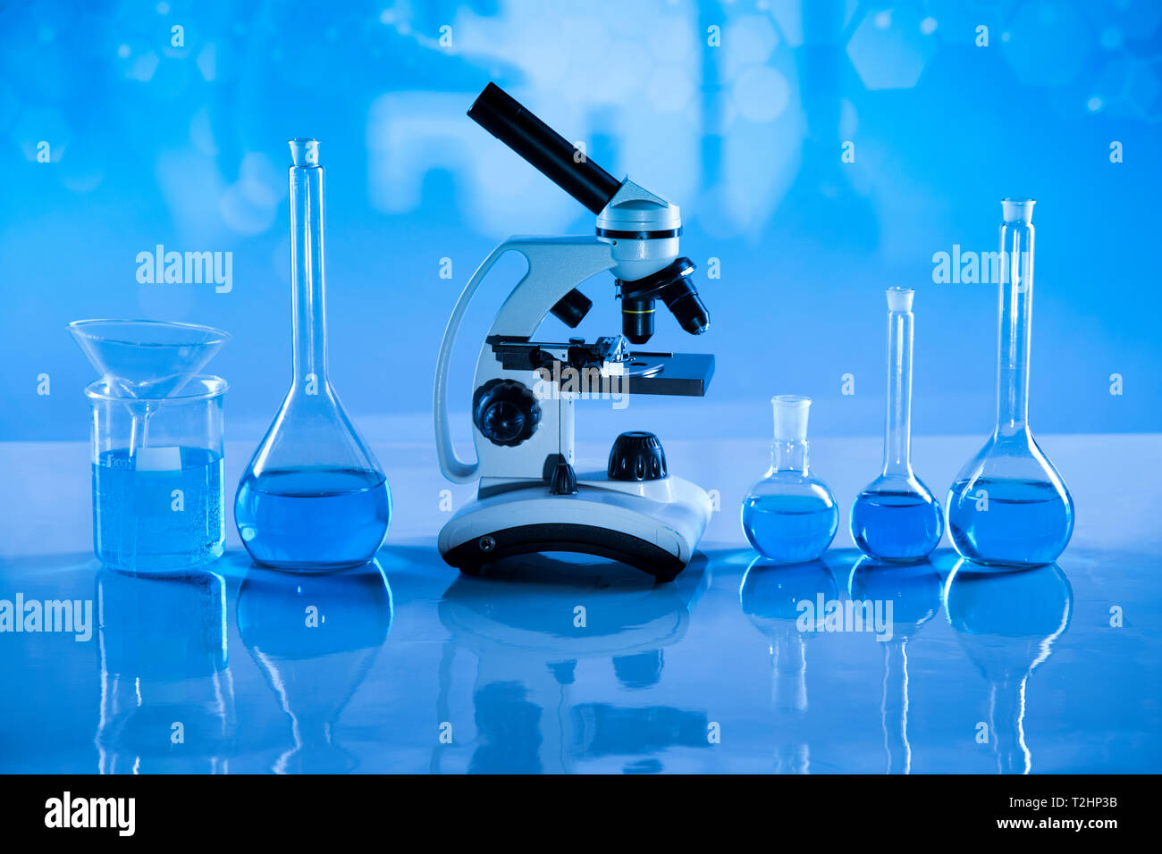 Glassware, Laboratory beakers,Science experiment Stock Photo - Alamy