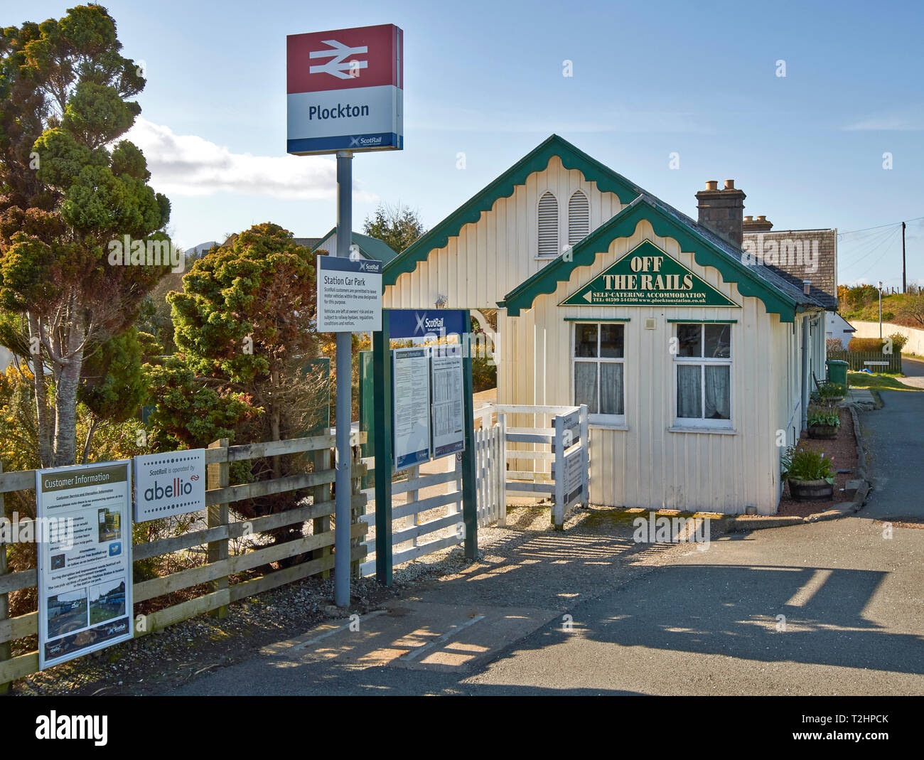 Duncraig train hi-res stock photography and images - Alamy