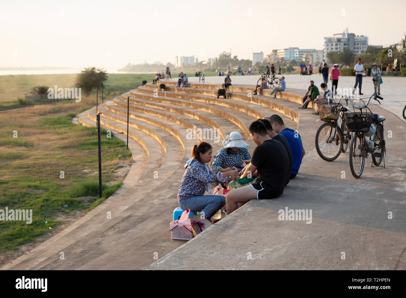 Mekong bank hi-res stock photography and images - Alamy
