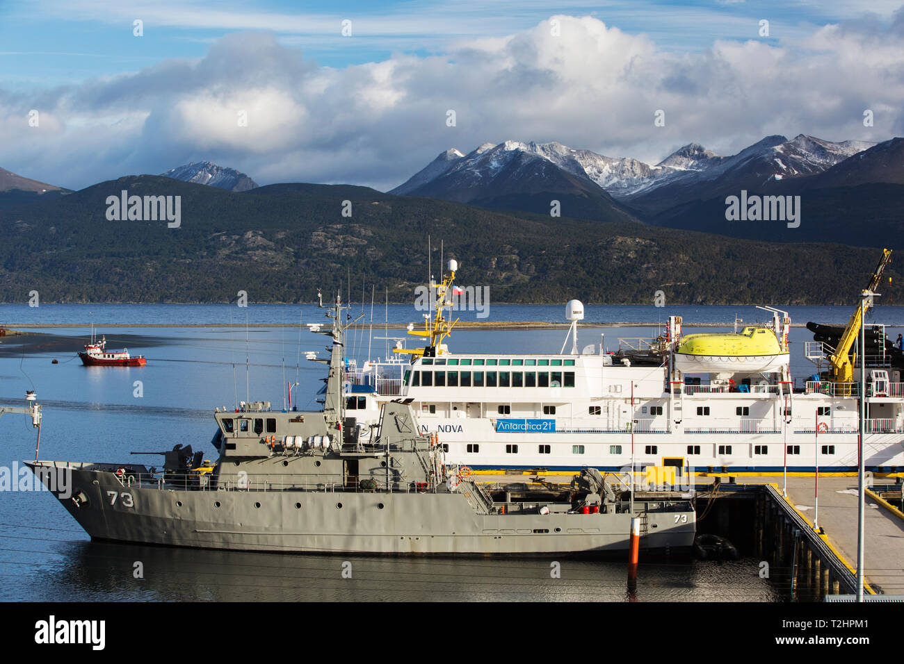 Chilean navy hi-res stock photography and images - Alamy