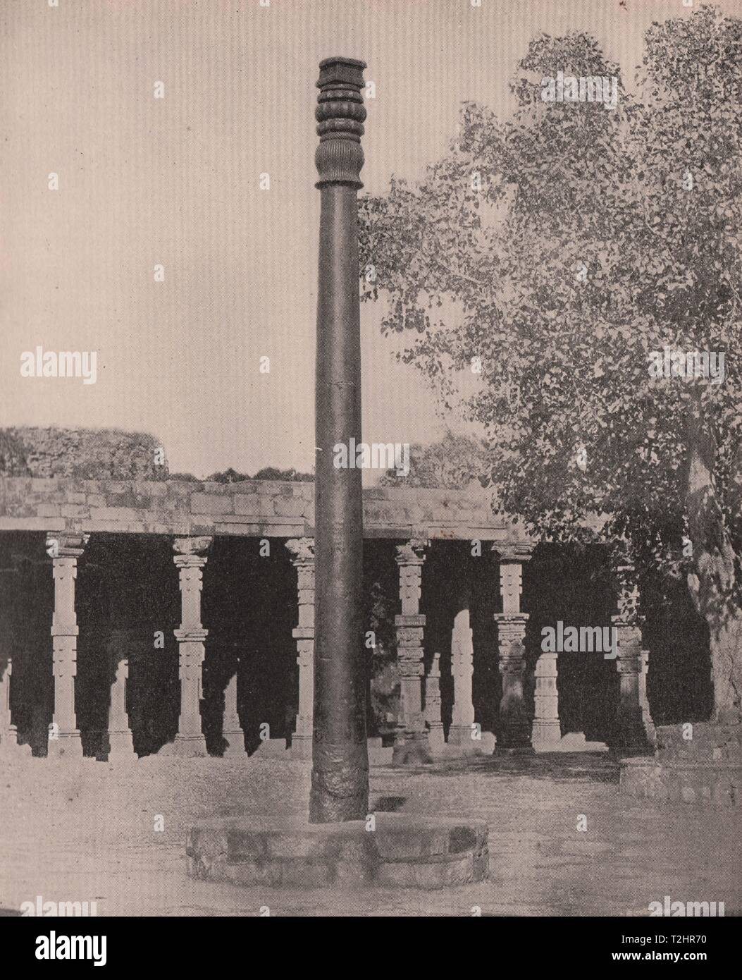The Iron Pillar, near Delhi Stock Photo - Alamy