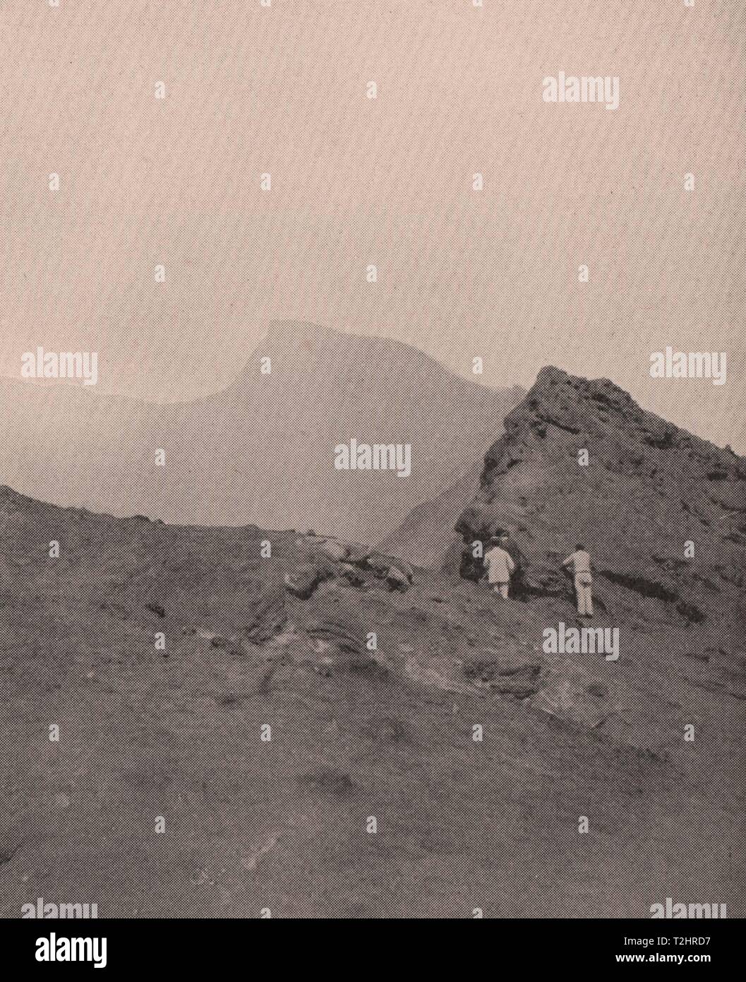 19th century vesuvius crater hi-res stock photography and images - Alamy