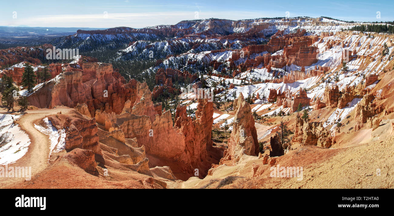 Panorama of the remote, red rocks of Bryce Canyon National Park Stock ...