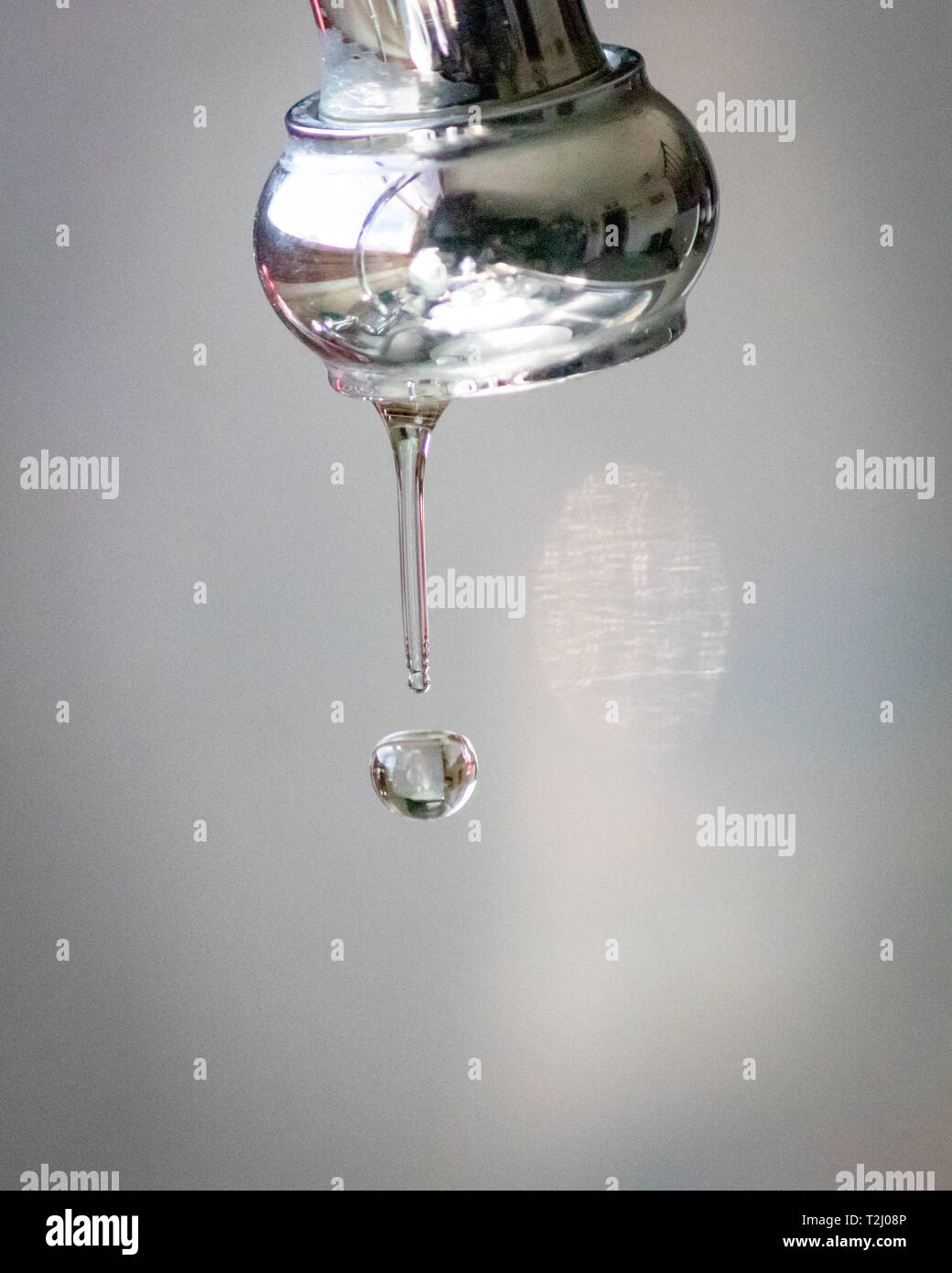 Water Droplet from kitchen faucet, short field of view Stock Photo - Alamy
