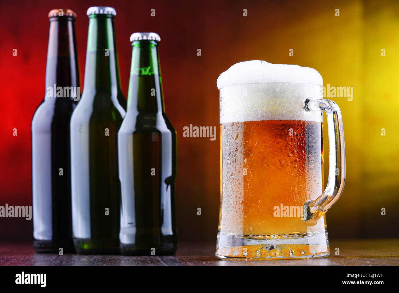 Assorted beer bottles hi-res stock photography and images - Alamy