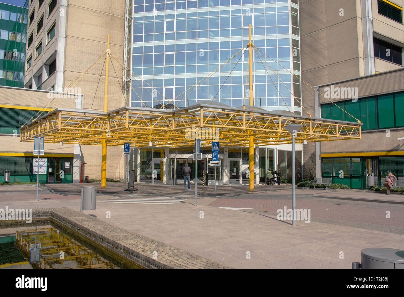 Het Rijnstate Ziekenhuis In Arnhem Foto Wikimedia Commons In 2020