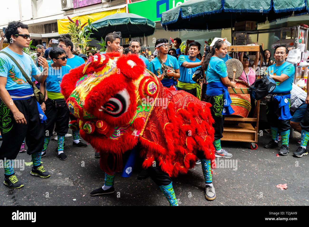 Chinese peruvian community hi-res stock photography and images - Alamy