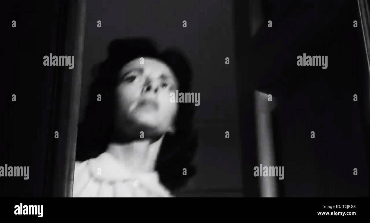 Woman screaming horror 1950s hi-res stock photography and images - Alamy