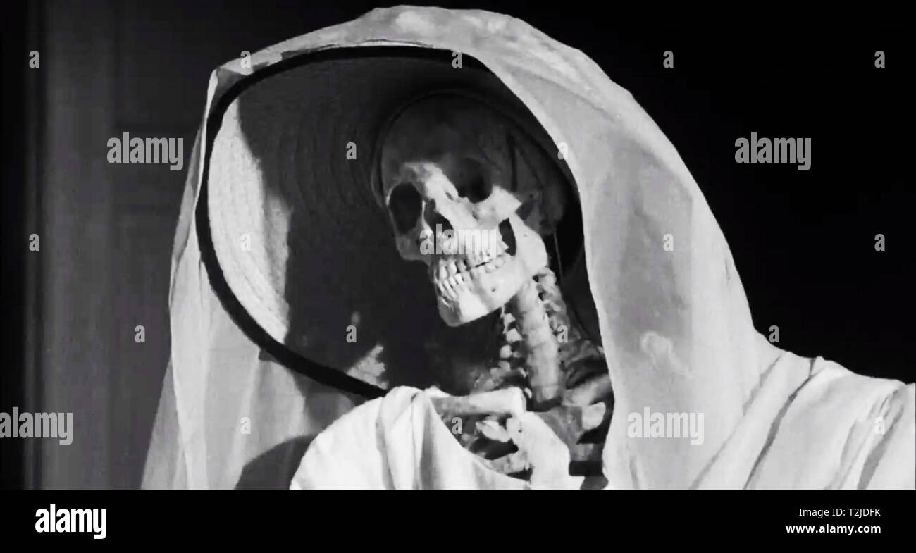 A creepy skull Stock Photo - Alamy