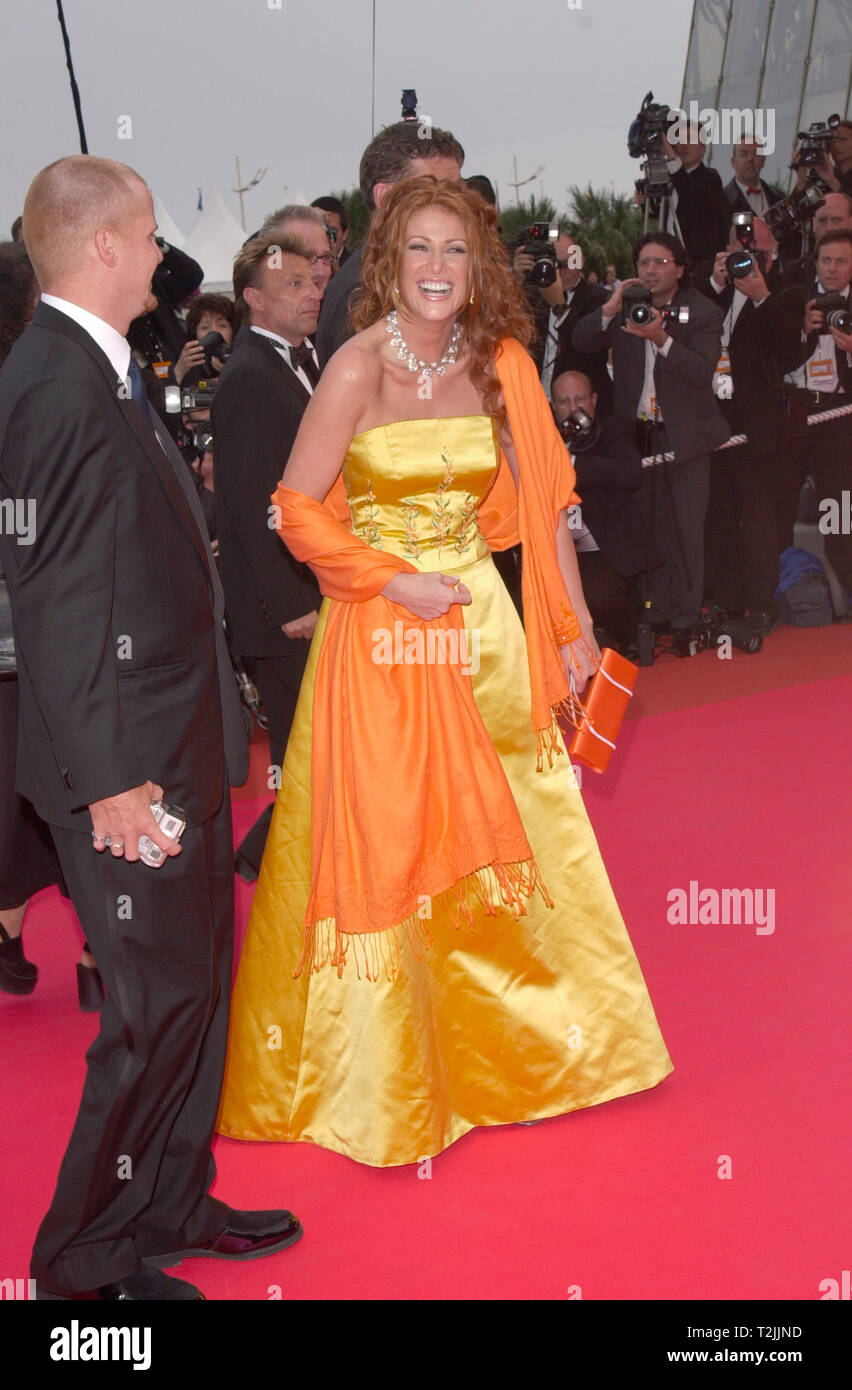 CANNES, FRANCE. May 13, 2000: Actress Angie Everhart at the Cannes Film ...